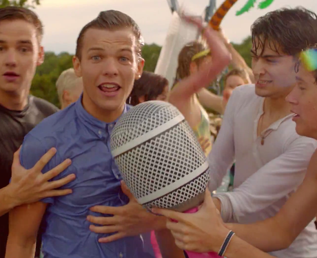 One Direction 'Live While We're Young' Music Video In Pictures - Capital