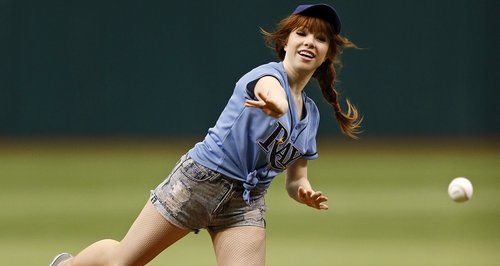 #WayBackWHENsday: 6 Headline-Grabbing Moments From This Time Last Year ...