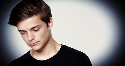 Martin Garrix Confirms New Song 'Wizard' For March Release - Video ...