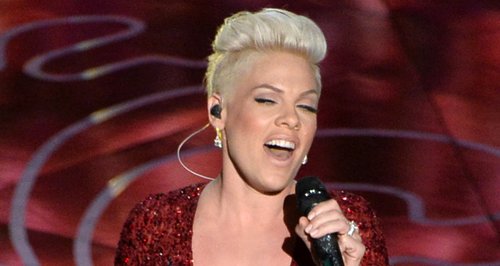 Pink Oscar Performance