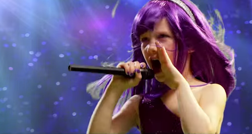 Inspirational Girl Beats Cancer And Becomes An Internet Star! - Capital