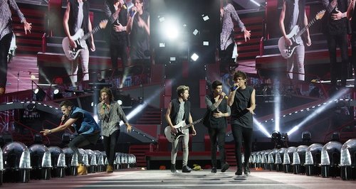 FIRST LOOK: Check Out One Direction's NEW 'Where We Are' Movie Trailer ...